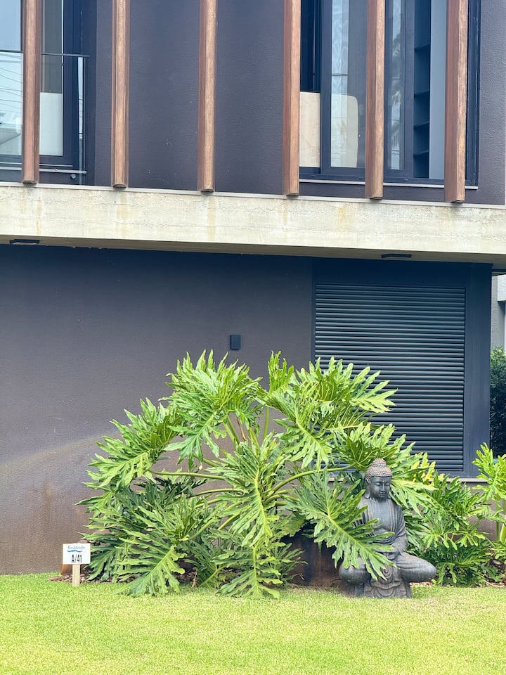 Casa Buda: Conforto E Exclusividade Em Xangri-lá - Xangri-Lá