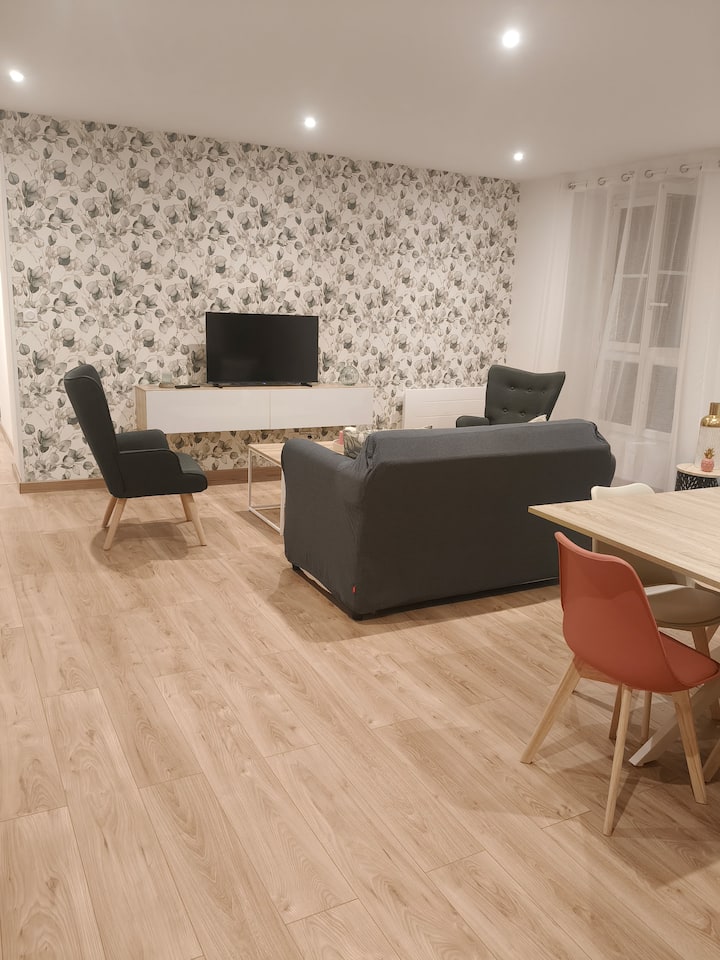 Appartement T3 Confortable Au Centre De Trévières - Omaha Beach
