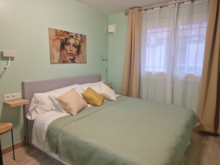 Alojamiento Privado Con 2 Habitaciones Delux - Alicante