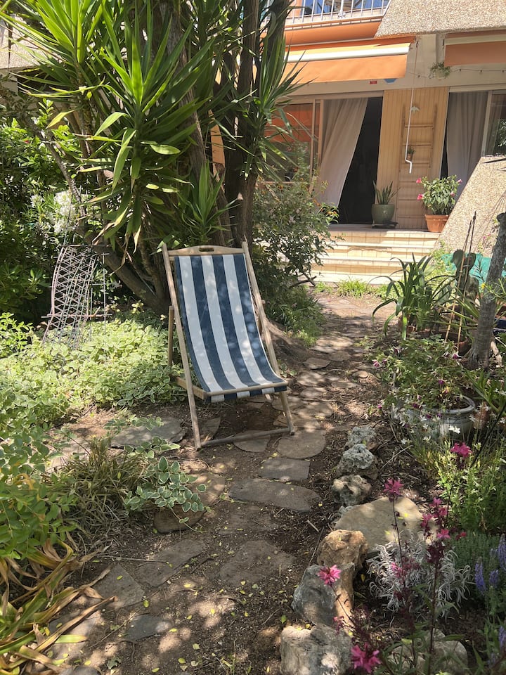 Charmant Rez-de-jardin Avec Piscine 10' Du Centre - Montpellier