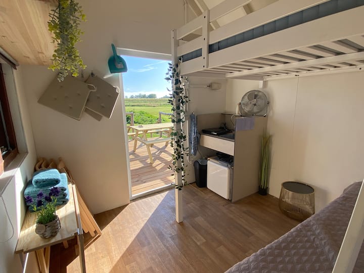 Breezy Cabin With Large Deck & Wide Views - Texel