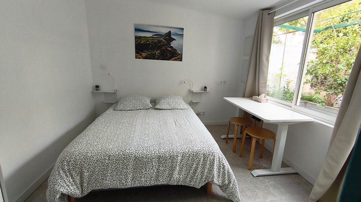 Zentral gelegene 3-Zimmer-Wohnung in der Nähe der Calanques, Parkplatz ...