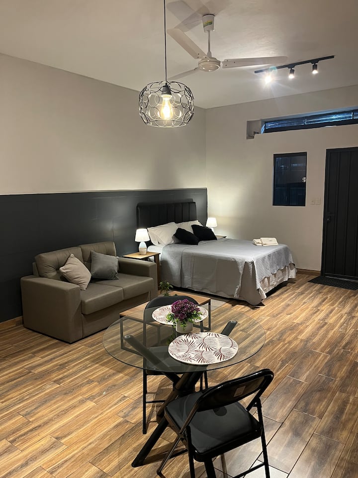 Elegancia Y Comodidad En El Corazón De Asunción - Clorinda