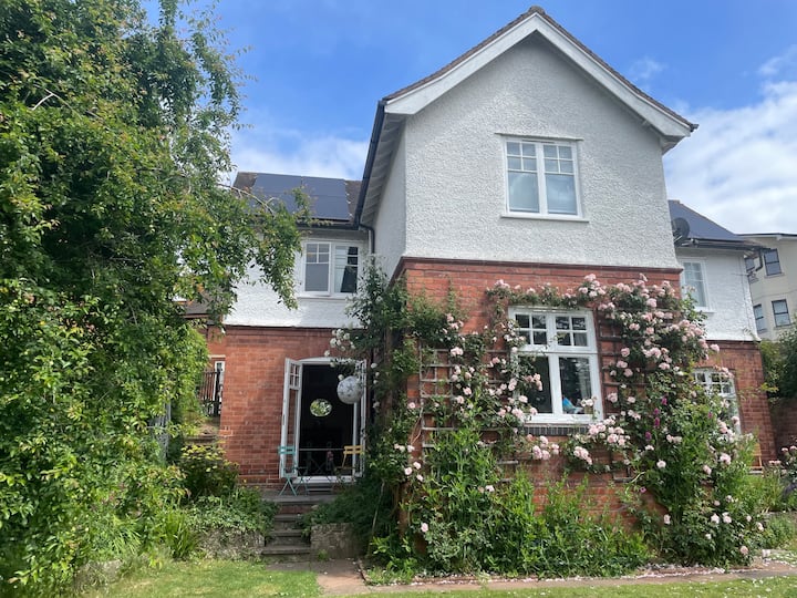 Beautiful Family Home - Hereford