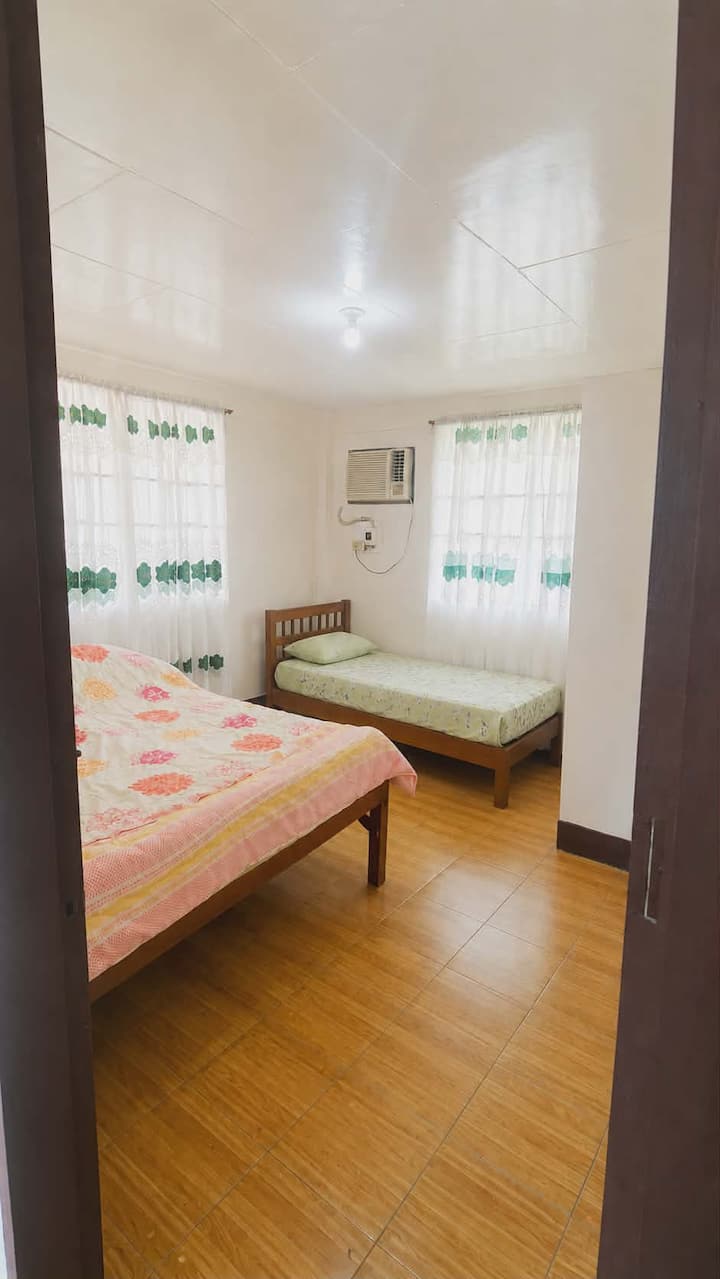 Racres Travellers Inn - Calape