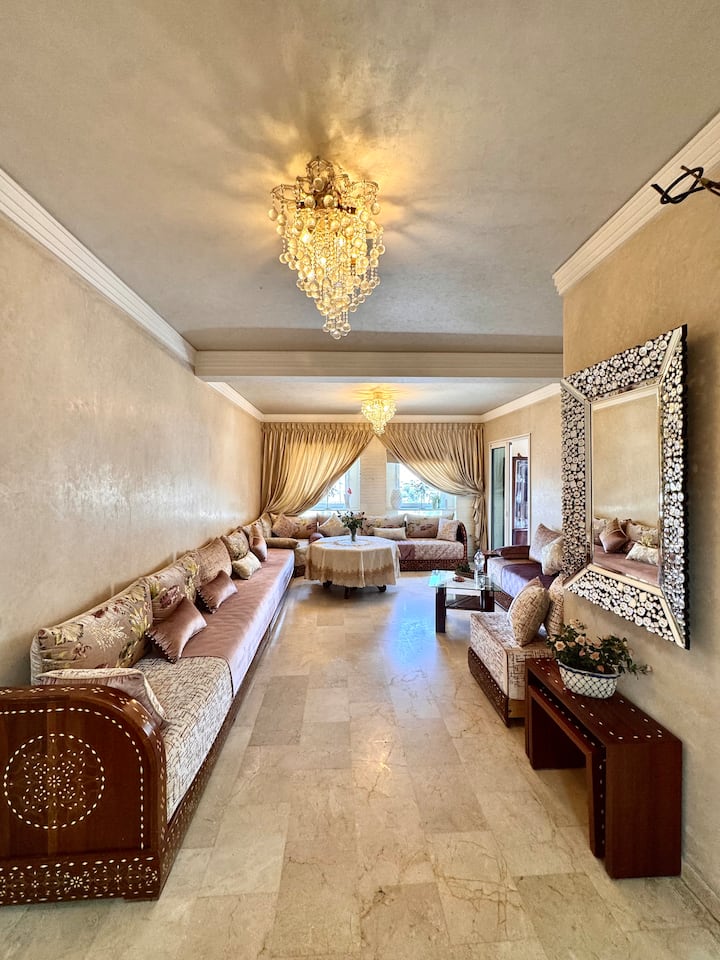 ÉLégant Appart Chambre Salon Vue Marina Montagne - Agadir
