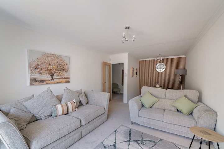Ground Floor Seaside Aptment Opposite Golf Course - Weston-super-Mare