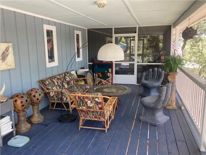 Comfortable Getaway For Rest And Relaxation. - Cedar Key, FL