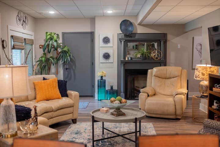 The Serene Retreat - Jefferson City