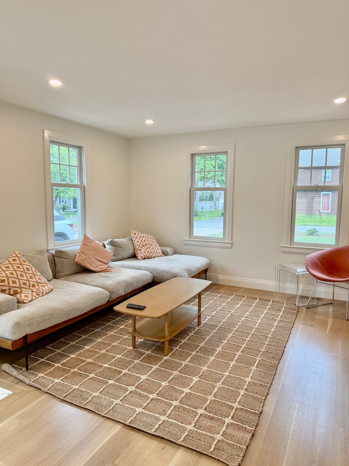Have Fun With The Family At This Great Beach House - Oak Bluffs, MA