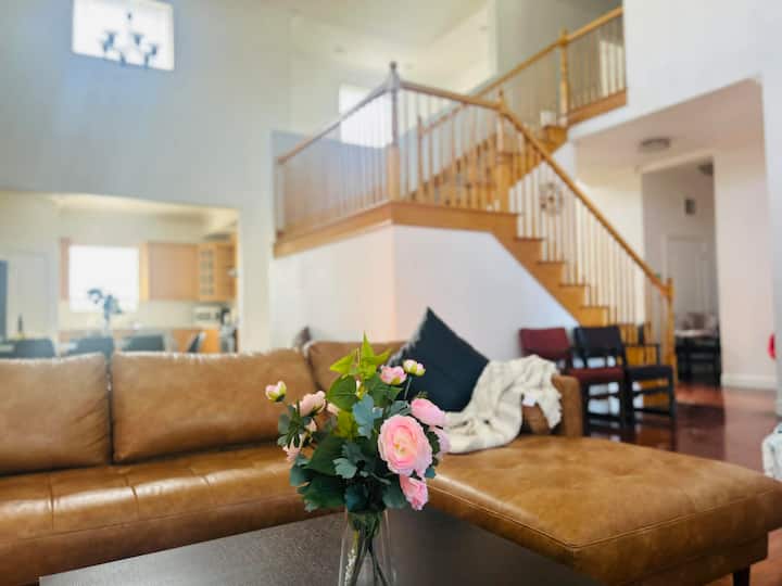 Enjoy Oc  Sleeps 14  Disney  Beach  Little Sg - Huntington Beach, CA