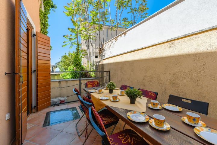 Casa Rossa - By Happy Rentals - Funtana