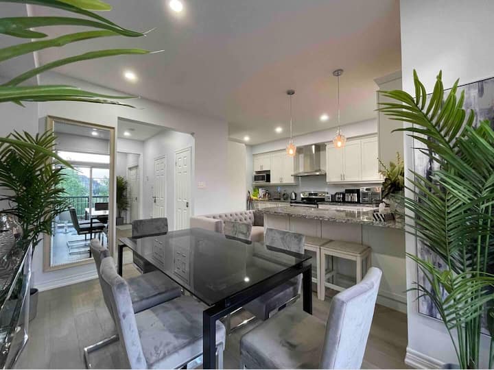 Fifa Vip Luxury Stay Oakville Townhouse 5brtoronto - Oakville