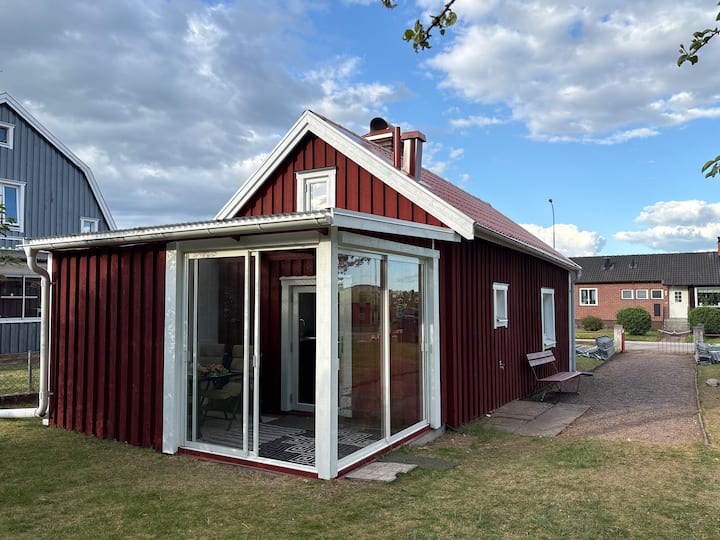 Stugan Karlslund /8 Minuter Till Vimmerby - Sweden