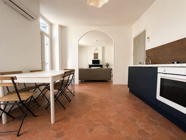 La Maison Nîmoise Climatisé - Nîmes