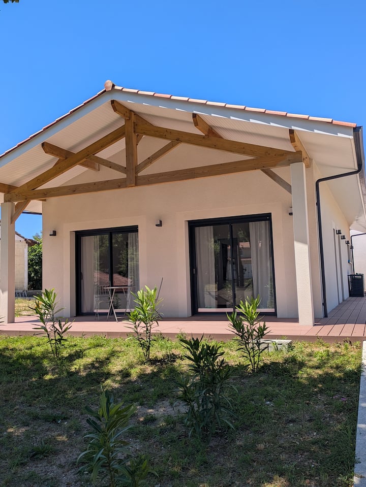 Maison Moderne Avec Terrasse - Proche De La Plage - Soulac-sur-Mer
