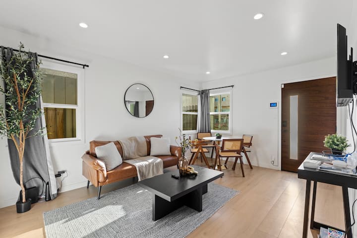 Coastal Cottage | Minutes To Venice & Santa Monica - Culver City, CA