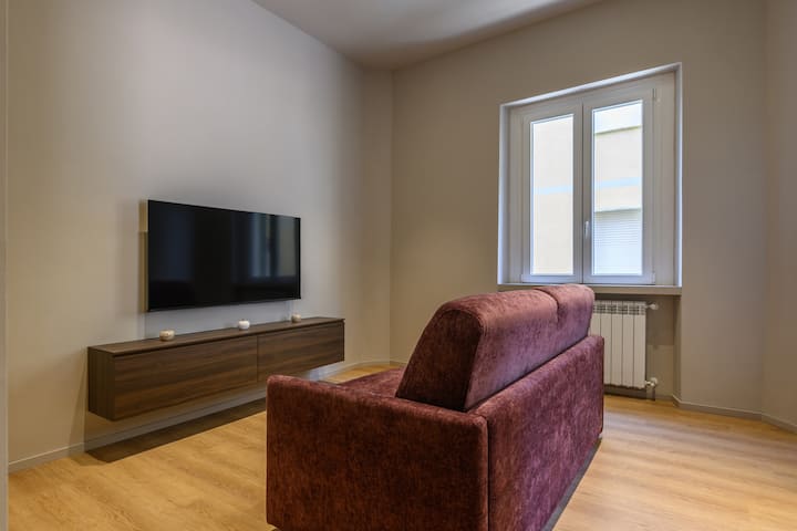 Steps To Beach! Modern Apt W/ Ac & 2 Balconies - Viareggio