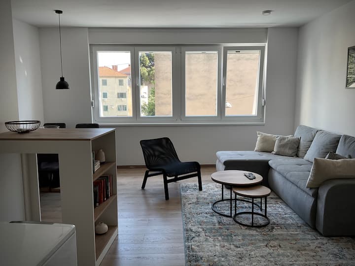 Sunny, Quiet And Very Central Flat - Split