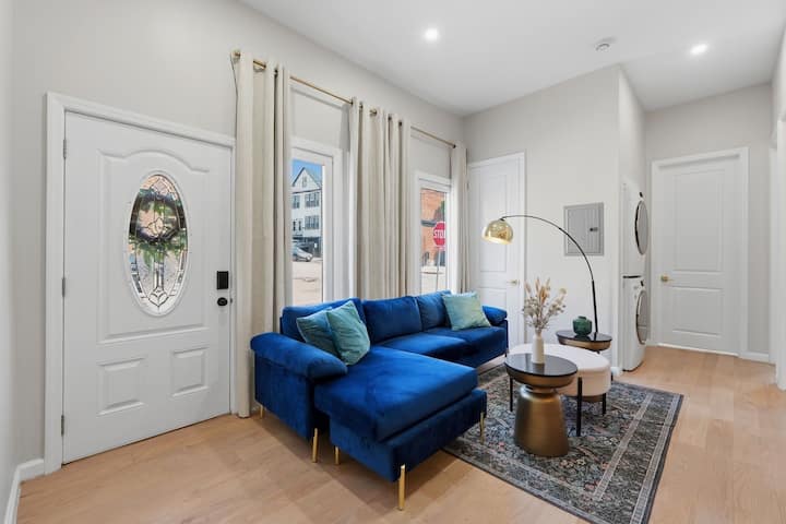3br 1ba Apt Near Nyc, King Bed, Newly Renovated - Jersey City, NJ