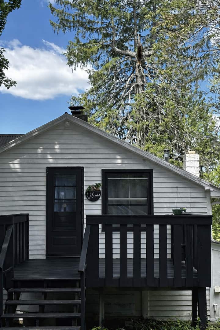Sky View Retreat, A Serene Hillside Hideaway. - Oakdale Lake, Hudson