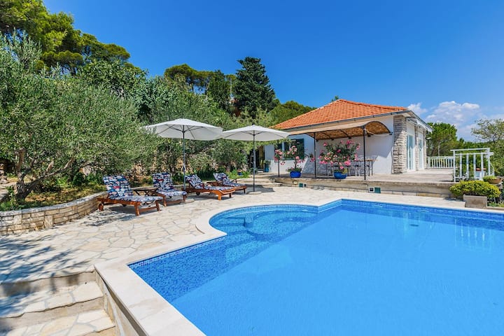 Villa Lyubov - Jezera