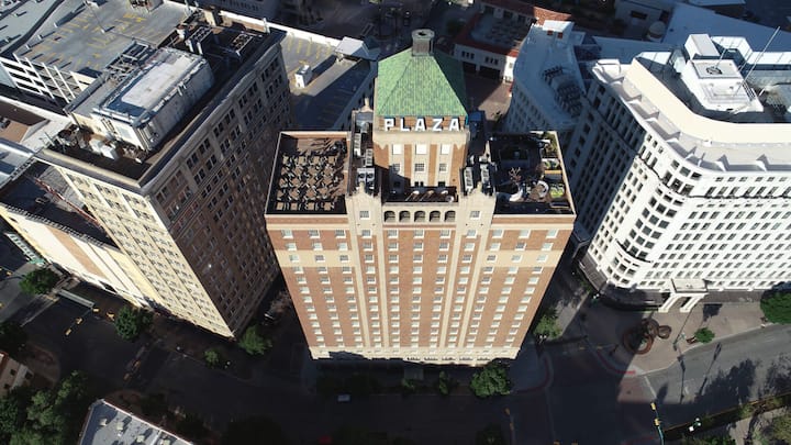 Near Stadium With Rooftop + Fine Dining - El Paso, TX