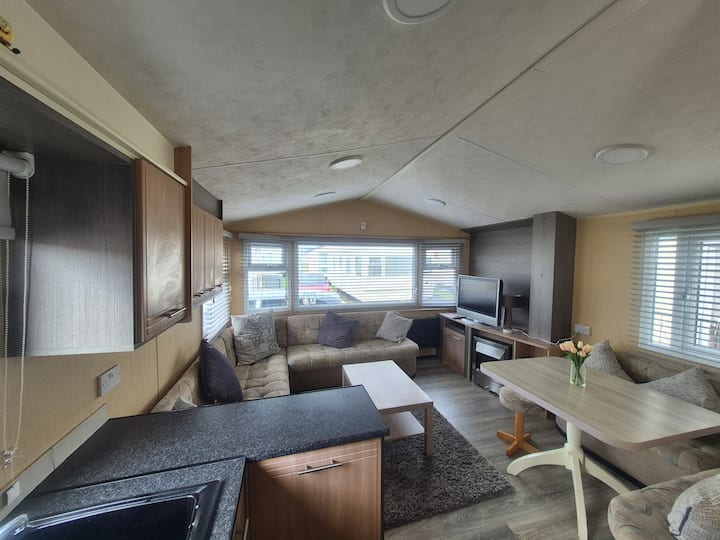 2 Bedroom Static Caravan - Abergele
