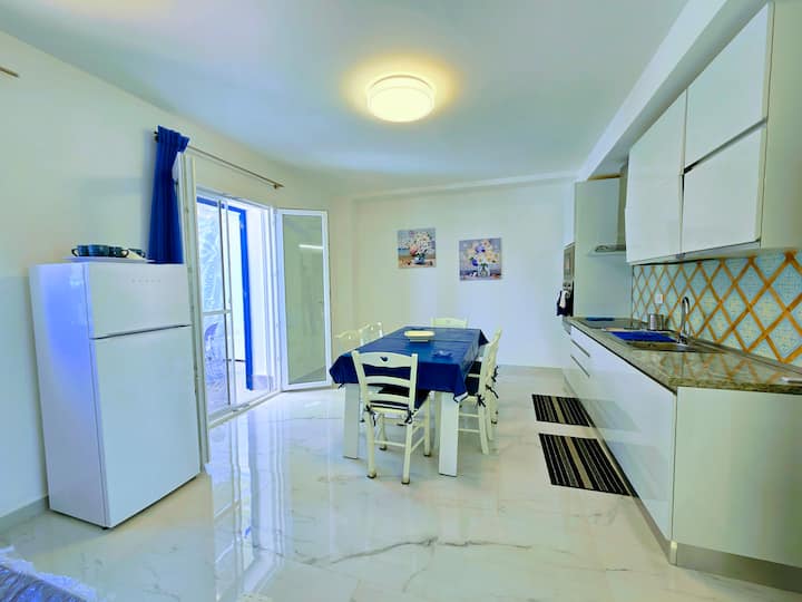 Hammam With Sea Access & Shared Pool - Altavilla Milicia