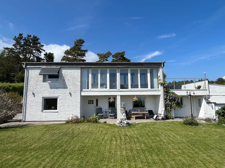 Luxury Family Villa With Ocean Views - Kungsbacka