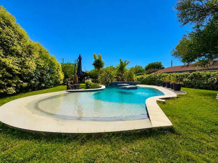 Villa "La Palmeraie" - Piscine - Proche Meett - France
