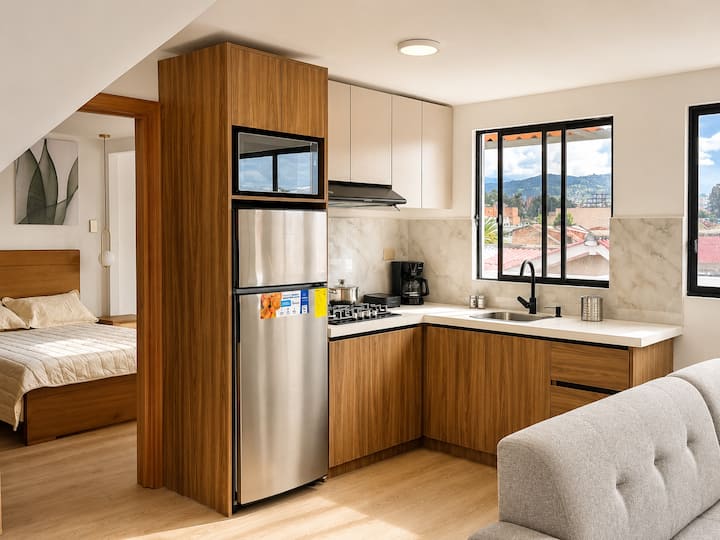 Moderno Y Elegante Departamento Con Terraza - Ecuador