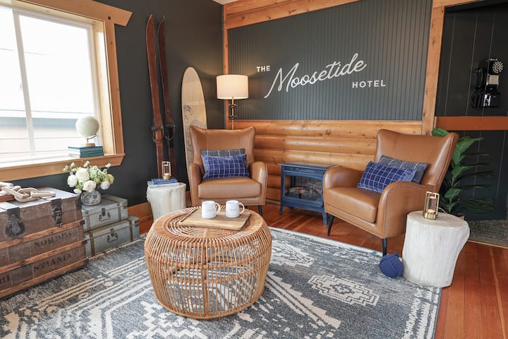 Double Room @ The Moosetide Hotel - Homer, AK