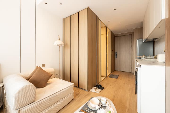 Modern River View Studio In Vue Aston - Phnom Penh