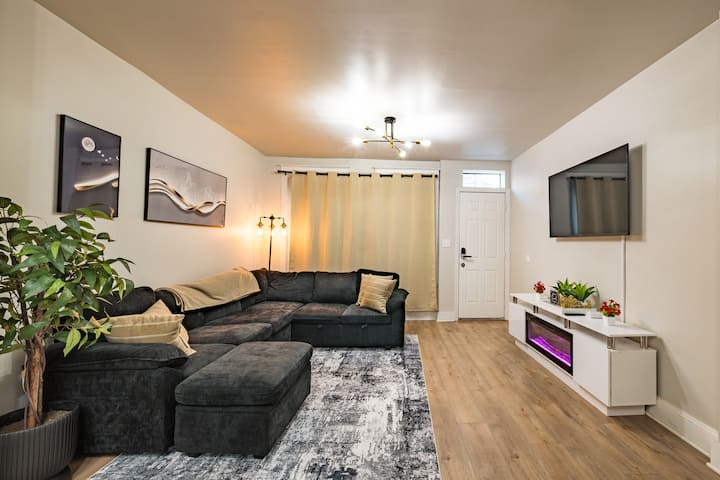 2br House Near World Cup With Backyard - Philadelphia, PA
