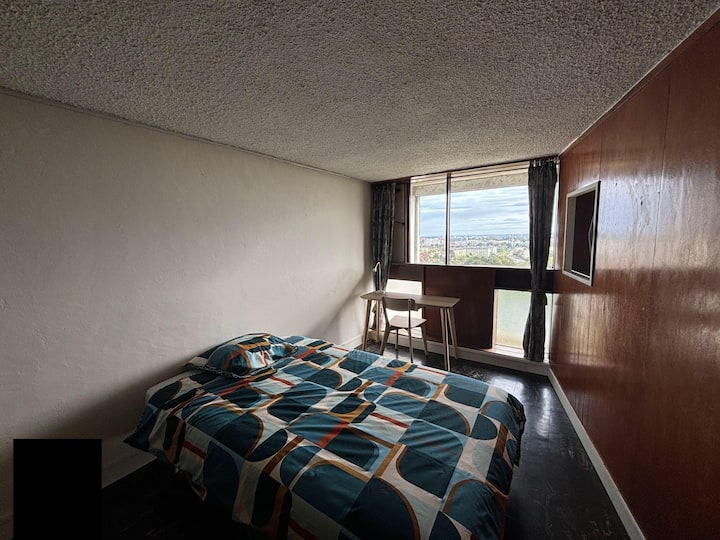 Appart Historique, 3 Chbres, Parc, Vue Imprenable - Ibis Budget Nantes Reze Aeroport