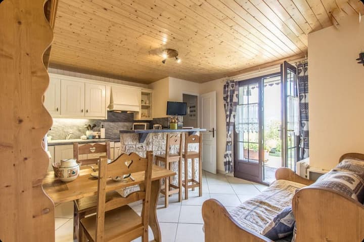 Un Gîte Dans Un Chalet à La Campagne - Cruseilles