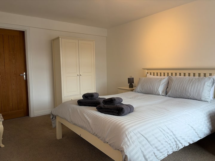 Peaceful Derbyshire Guest Room (C) - Belper