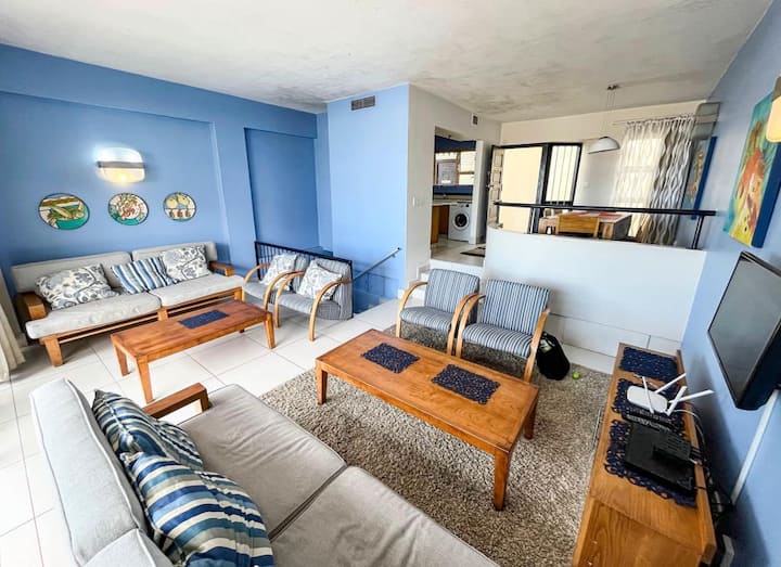 Seaview Duplex Retreat | Pool & Walk To Beach - Umhlanga
