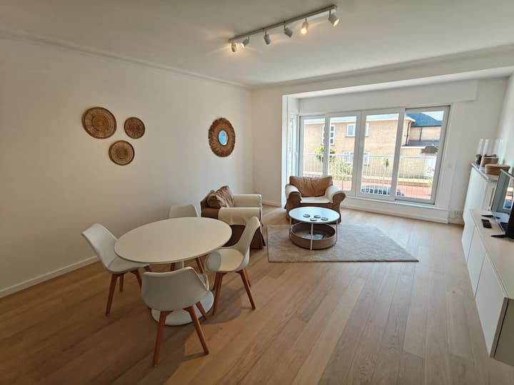 Idéalement Situé, Ensoleillé, Proche De La Plage - Knokke-Heist