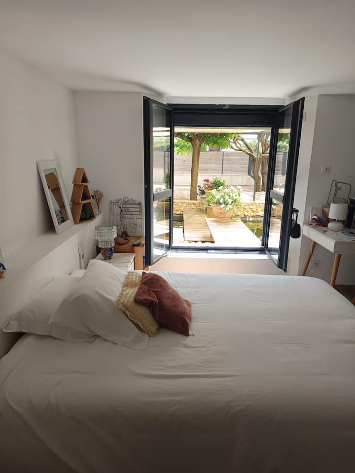 Chambre Au Calme, Centre Historique D'uzès à Pied - Uzès