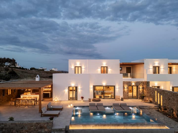 Vendema Phos |4 Bdr Villa| Private Pool | Hot Tub - ミコノス島