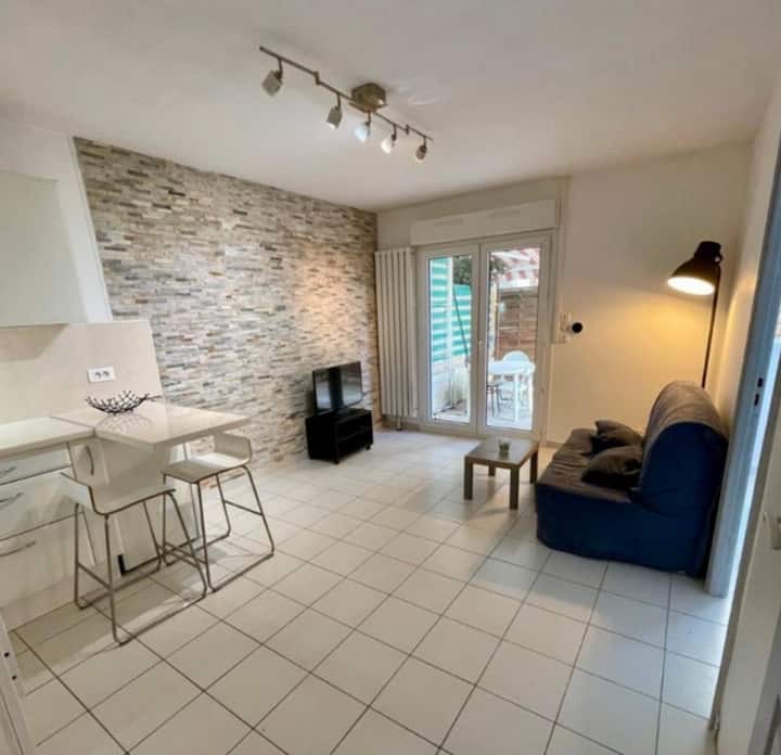 Appartement à Proximité Du Centre Avec Jacuzzi - Montpellier