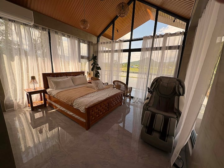 Roben Villas
B Villa - Philippines