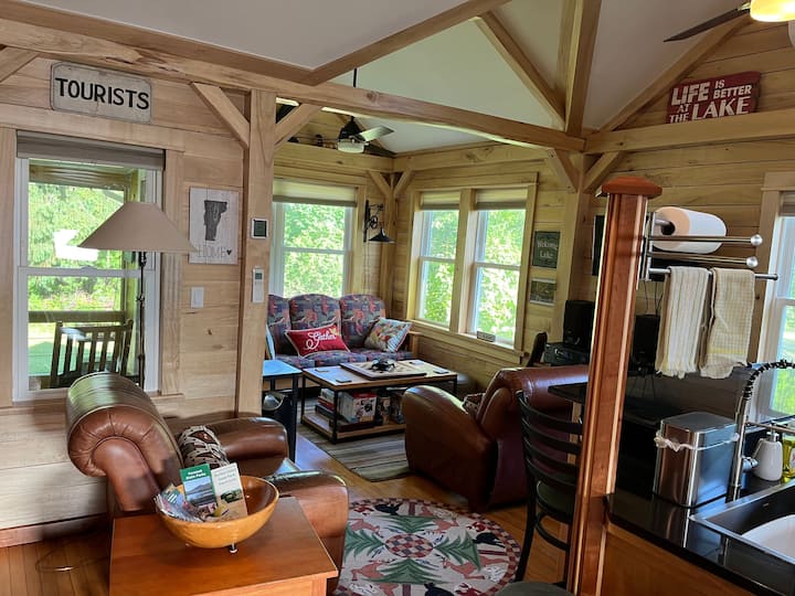 Renovated Cottage W/ Lake Access And Room To Roam! - St. Albans, VT