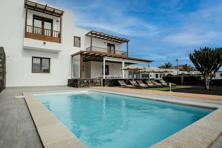 Villa Tabaiba By Villalize - Lanzarote