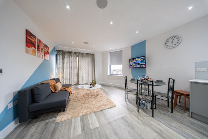 Stamford Bridge Retreat | 2 Bedroom- 3rd Floor - Fulham
