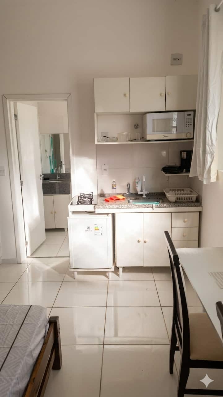 Estúdio 6a. Kitnet Completa Com Garagem. - Araraquara