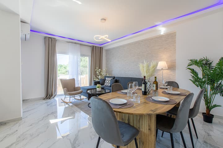 New Built * 2steps Agia Marina Beach/no Car Needed - Grecja
