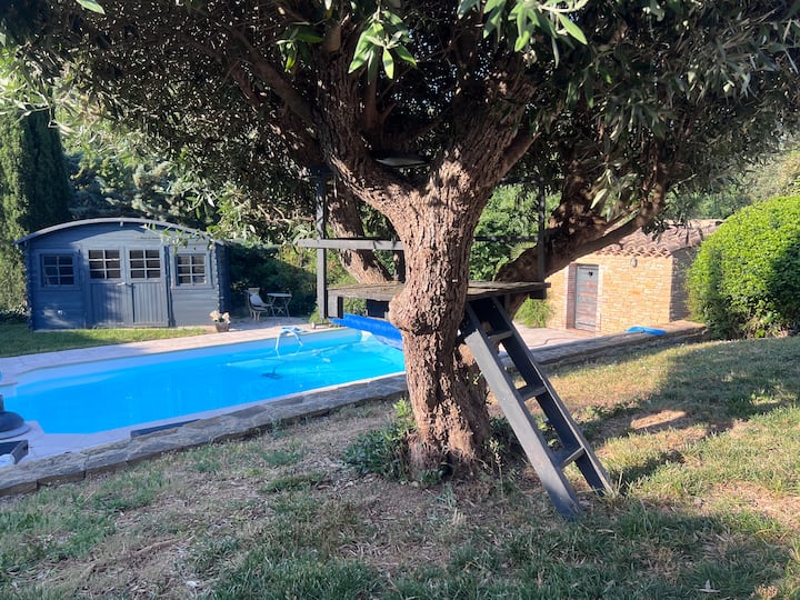 Maison Piscine Dans Petit Village Varois - Brignoles